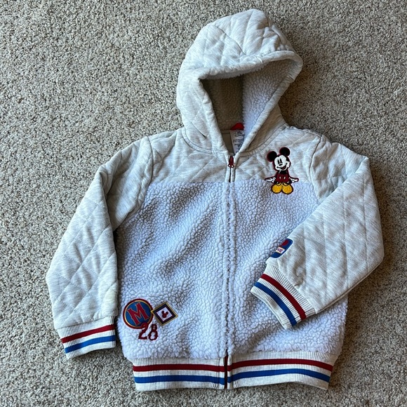 Disney | Jackets & Coats | Disney Mickey Mouse Quilted Jacket | Poshmark